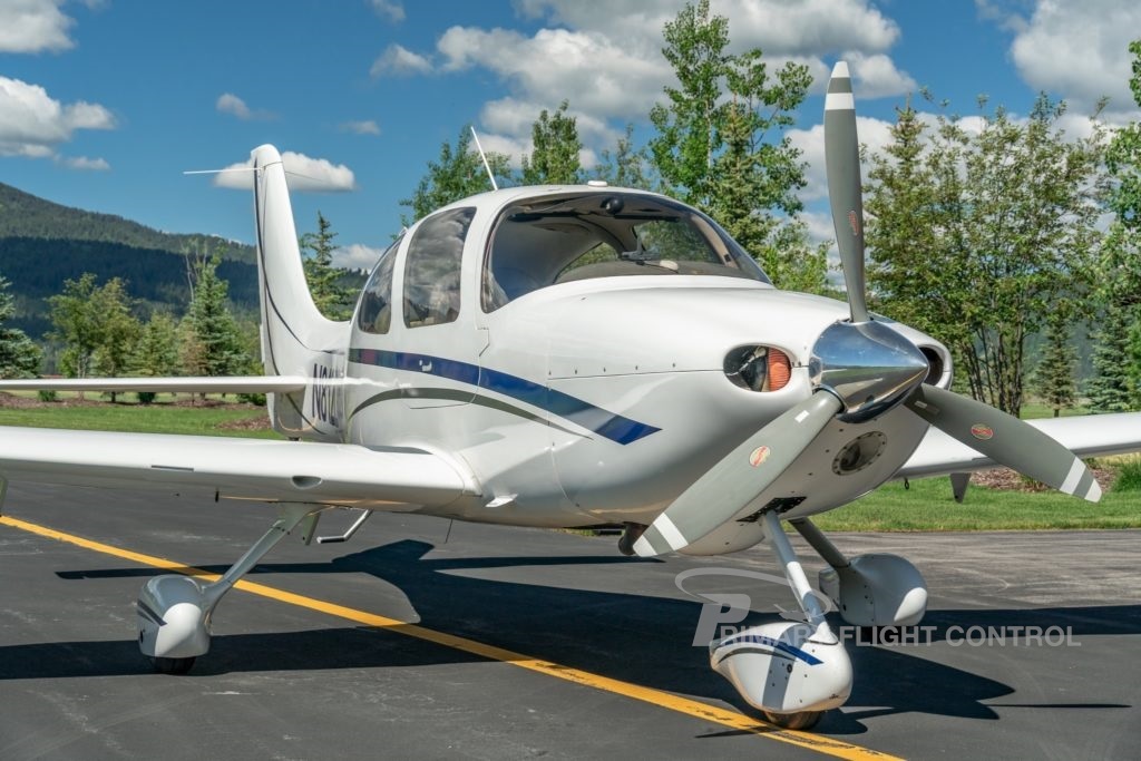 Airplane For Sale - 2001 Cirrus SR22