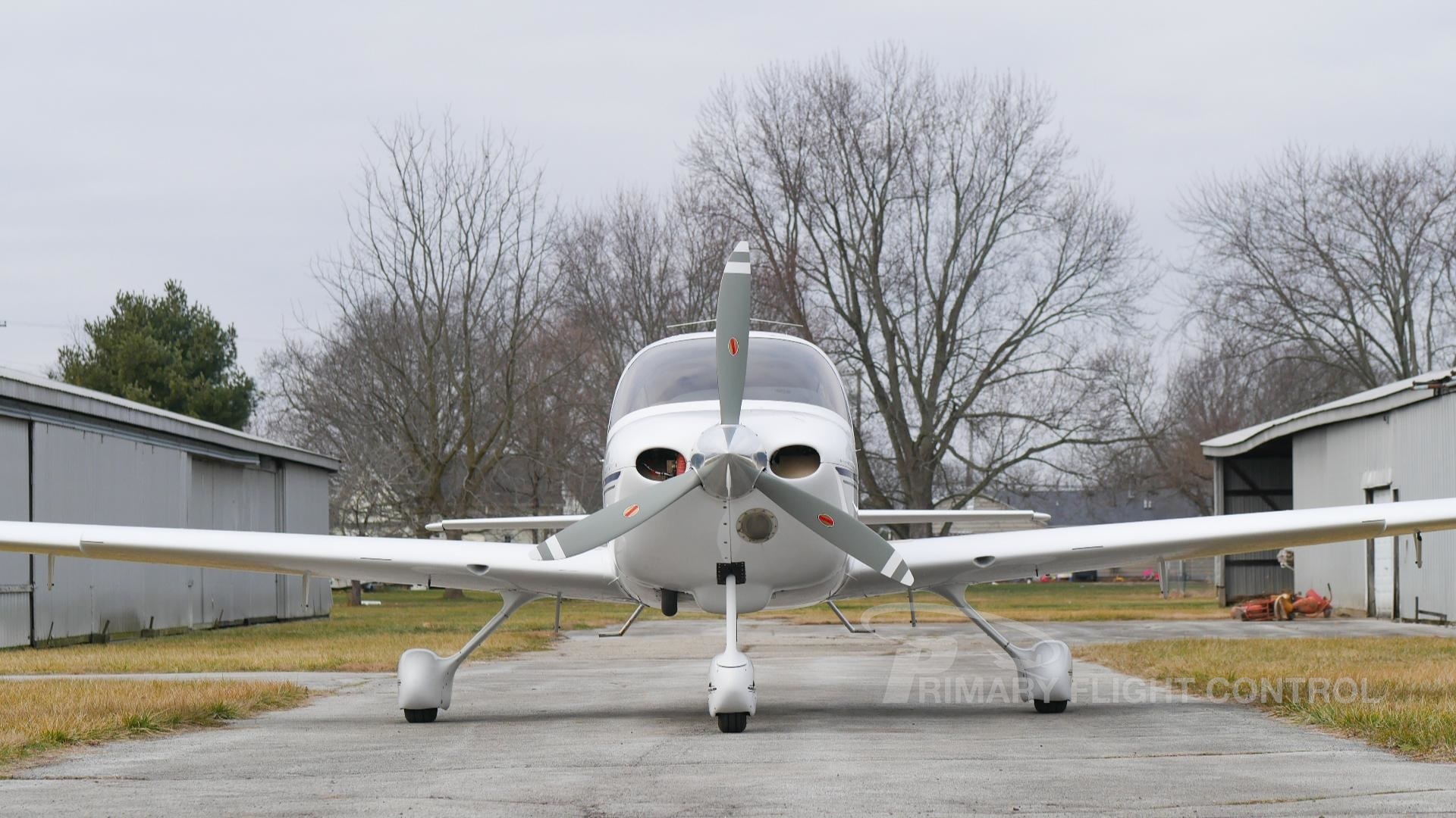Airplane For Sale - 2002 Cirrus SR22